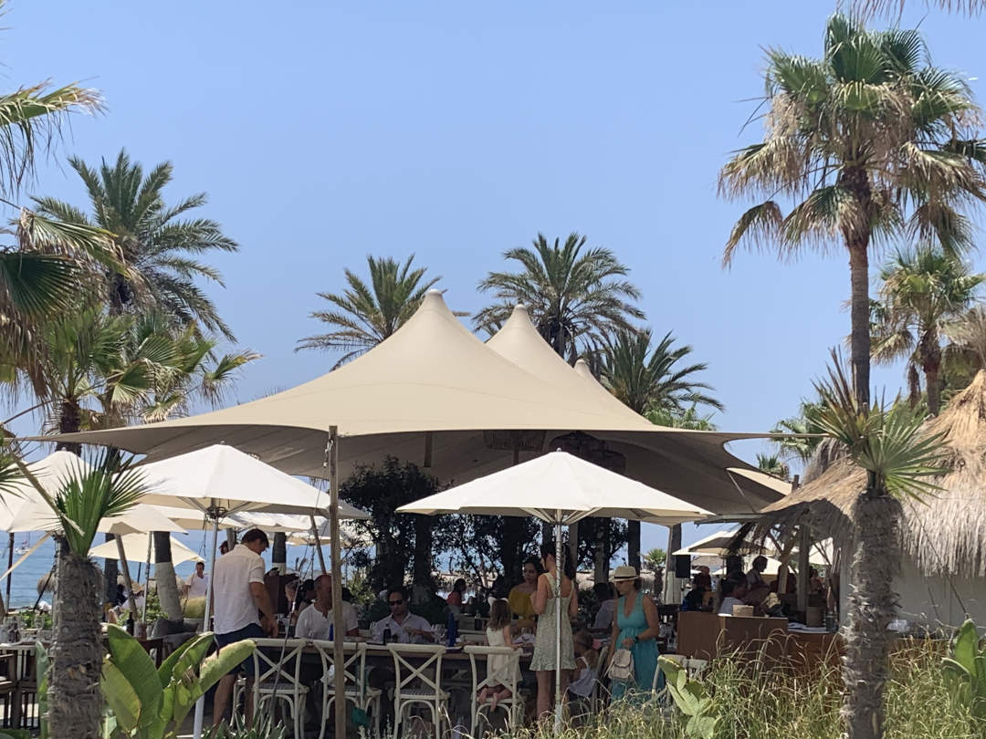 custom-stretch-tent-beach-bar - RHI Stretch Tents